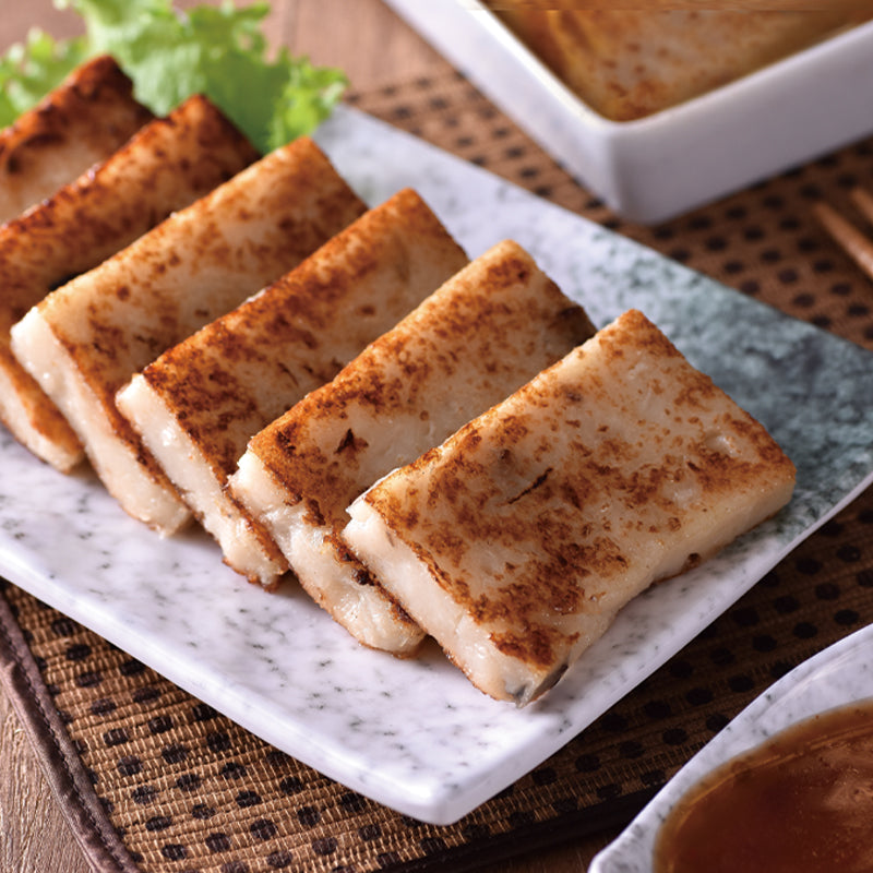 Radish Cake 蘿蔔糕 – UNIKU TAIWAN RESTAURANT